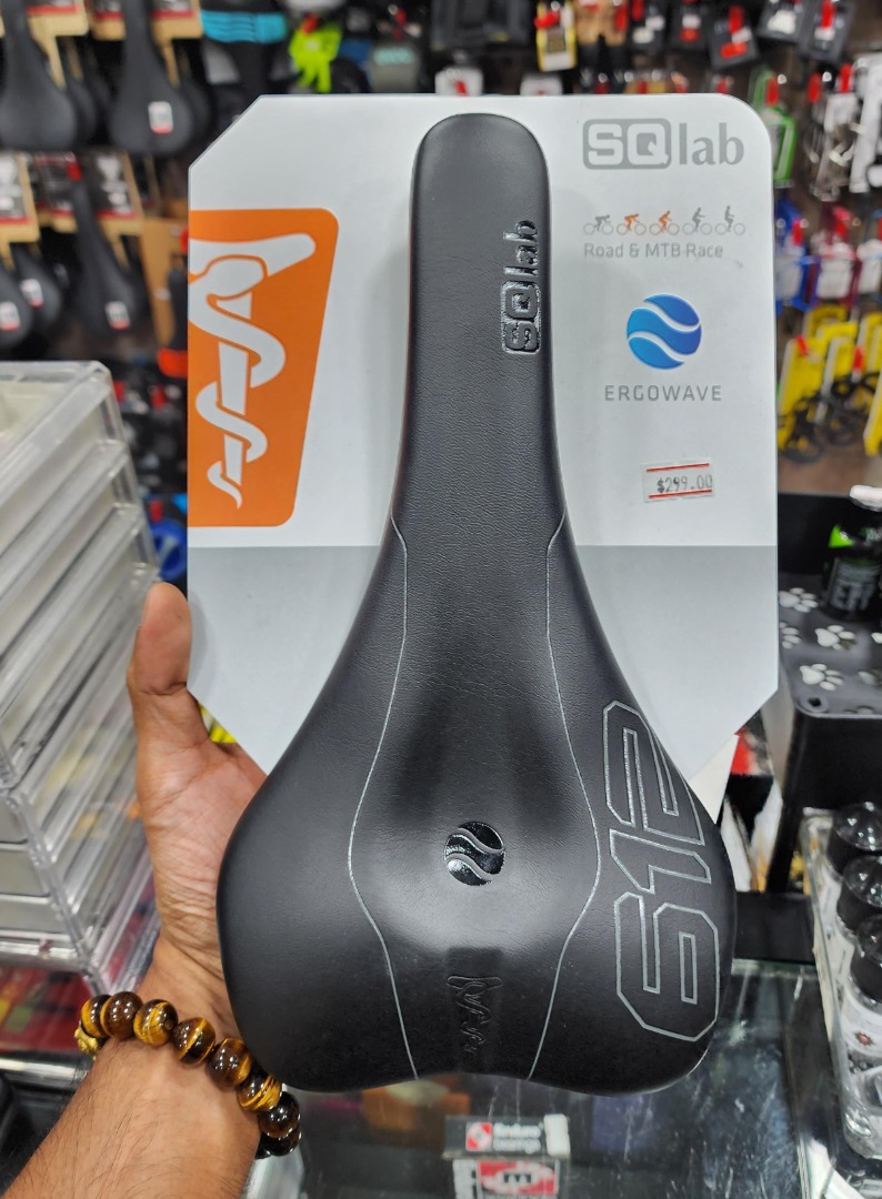 Sqlab 612 ERGOWAVE® Carbon Rail Saddle, Sports Equipment, Bicycles & Parts, Parts & Accessories ...