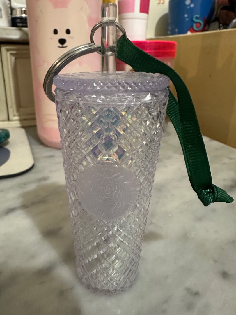 Starbucks keychain, Serba Serbi, Others di Carousell