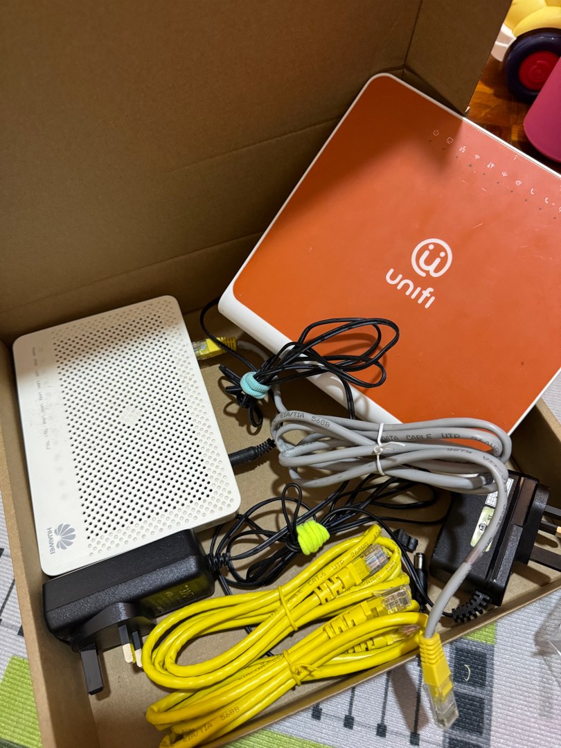 UNIFI MODEM FULL SET, Computers & Tech, Parts & Accessories, Networking ...