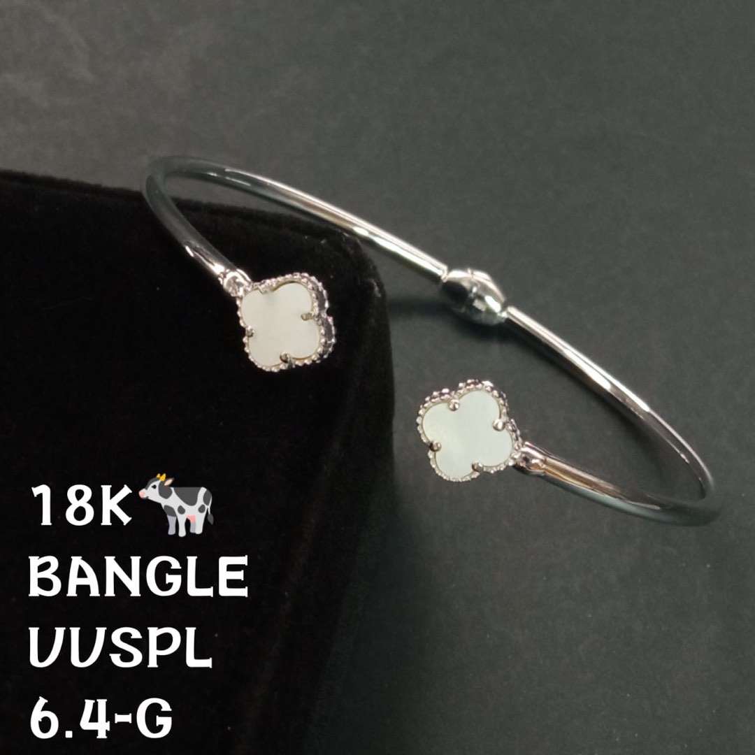 WG White VCA Open Bangle, Women's Fashion, Jewelry & Organizers ...