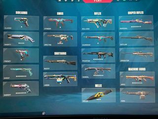 Valorant Account [32 Premium Skins, Ruin Dagger, 4 Bundles], Video ...