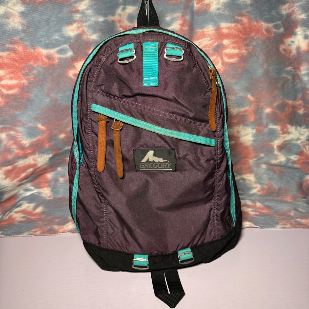 90% new Gregory Daypack Dark purple x green zippers backpack 26L 深紫色x湖水綠色邊尼龍拉鏈背囊 書包 背包 舊logo 有內袋 ...