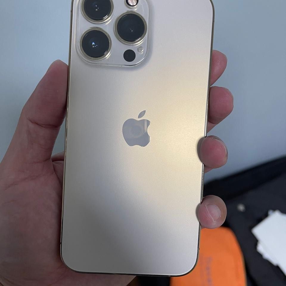 Apple Iphone 13 pro 512gb Gold inter unlocked, Telepon Seluler & Tablet ...