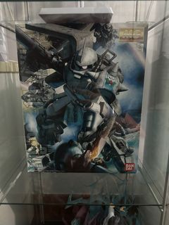 Bandai HG 1/144 Uniqlo UT Gundam Model 2020 Gunpla 40th Anniversary ...