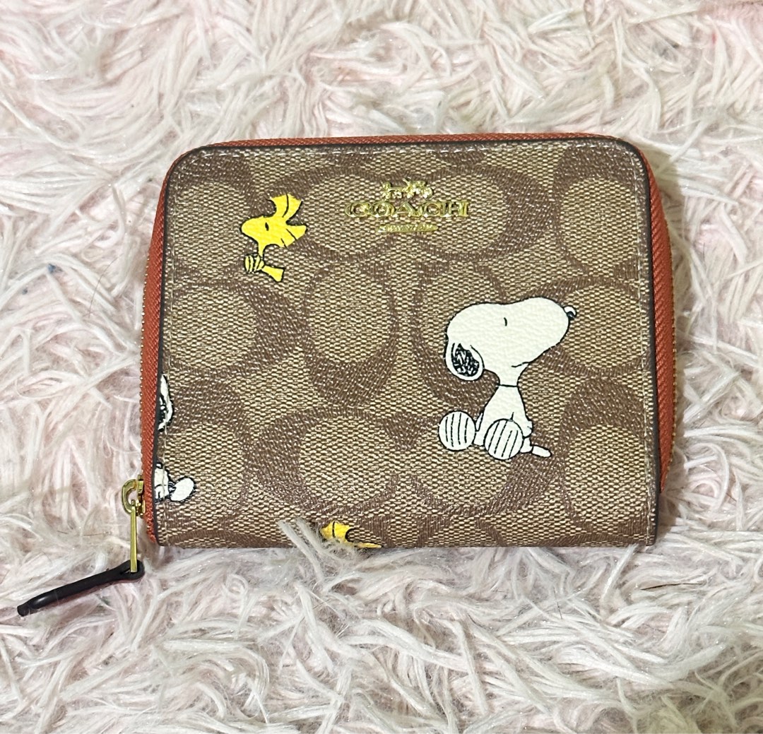 coach x peanuts wallet (OEM), Women's Fashion, Bags & Wallets, Wallets ...