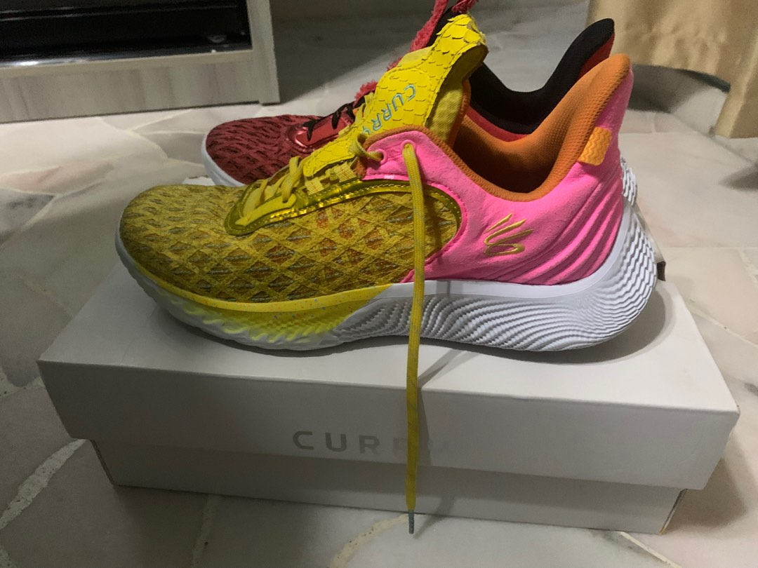 Under Armour X Sesame Street Curry 9 Mismatch ( Street Pack/Elmo), Men ...