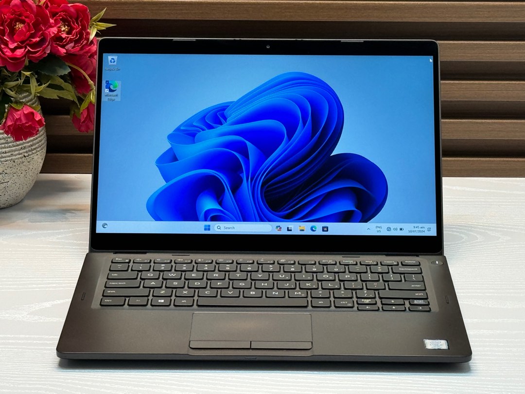 Dell Latitude 5300 2-in-1 | Intel core i7 8TH Gen. | 16GB Ram DDr4 ...