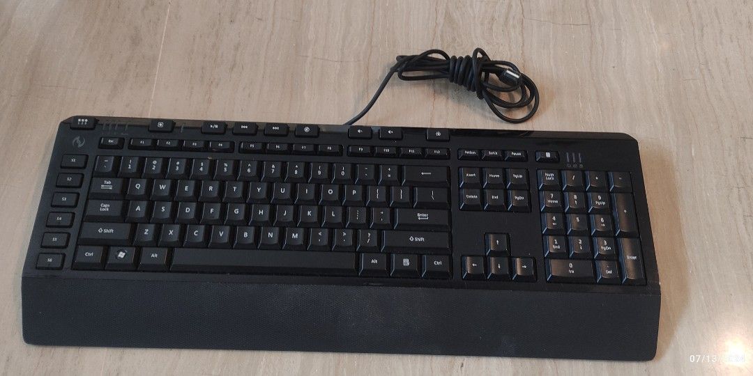 Microsoft Sidewinder X4, gaming keyboard, Computers & Tech, Parts ...