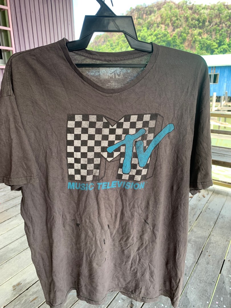 MTV official merchandise, Men's Fashion, Activewear on Carousell