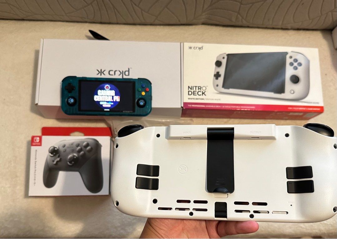 Nitro Deck and Nintendo Switch Official Controller, Video Gaming, Video ...