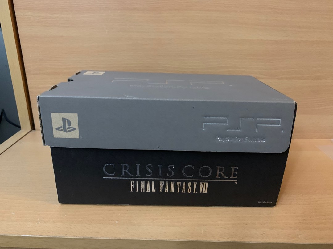 PSP Crisis Core Limited Edition, Video Gaming, Video Game Consoles ...