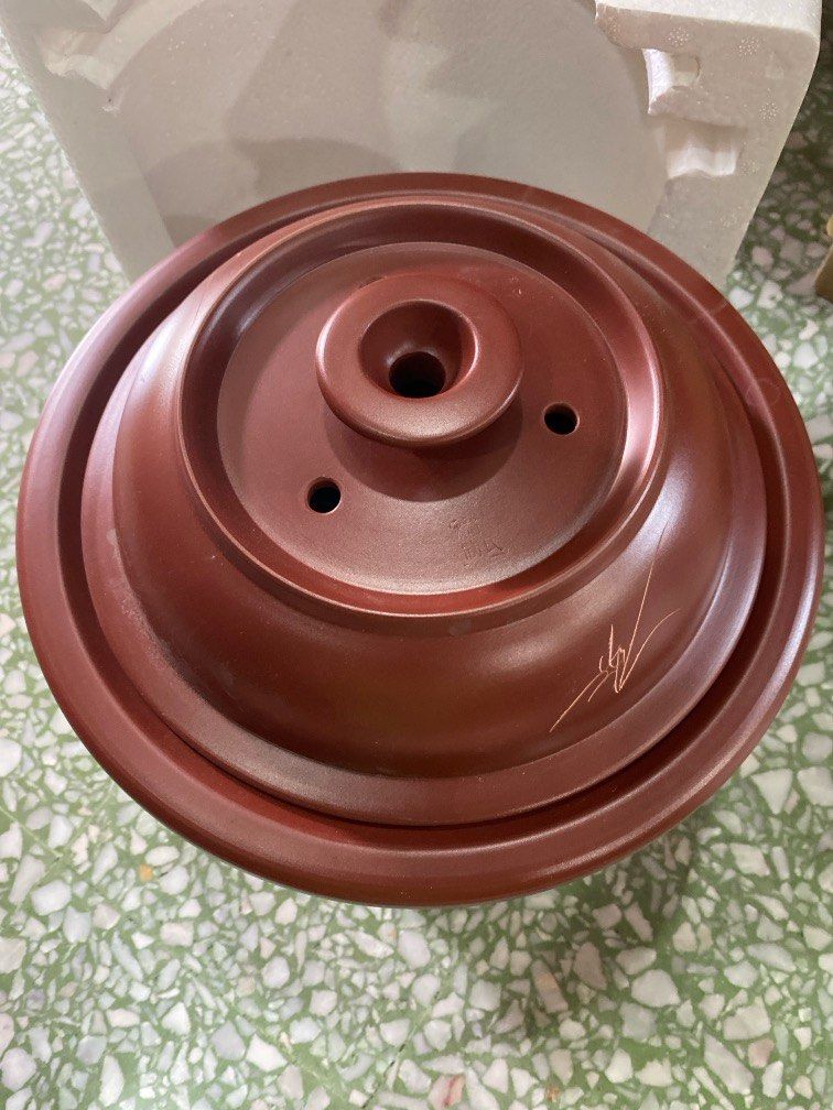 Purple Clay Cooker, TV & Home Appliances, Kitchen Appliances, Cookers ...