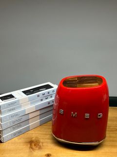 SMEG Knife Set + Knife Block, Furniture & Home Living, Kitchenware ...