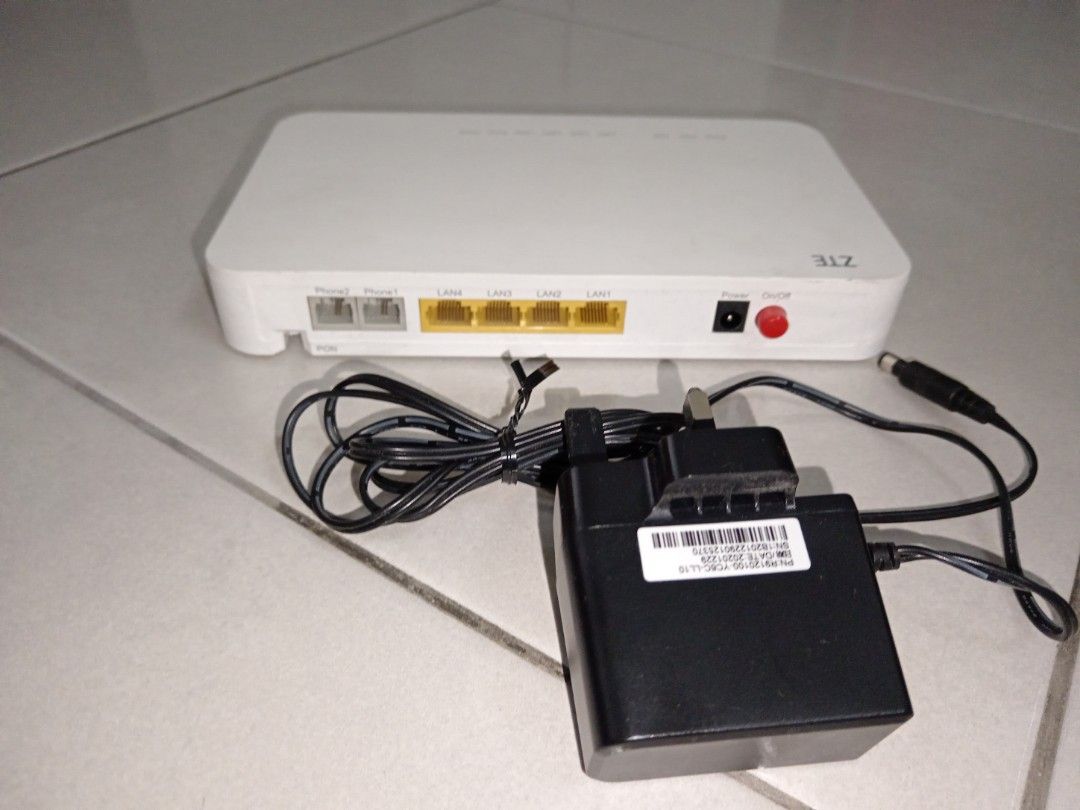 UONU ZTE UNIFI MODEM, Computers & Tech, Parts & Accessories, Networking ...