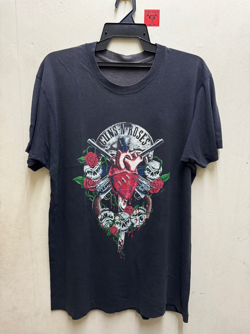 Vintage Gun And Roses, Men's Fashion, Tops & Sets, Tshirts & Polo ...