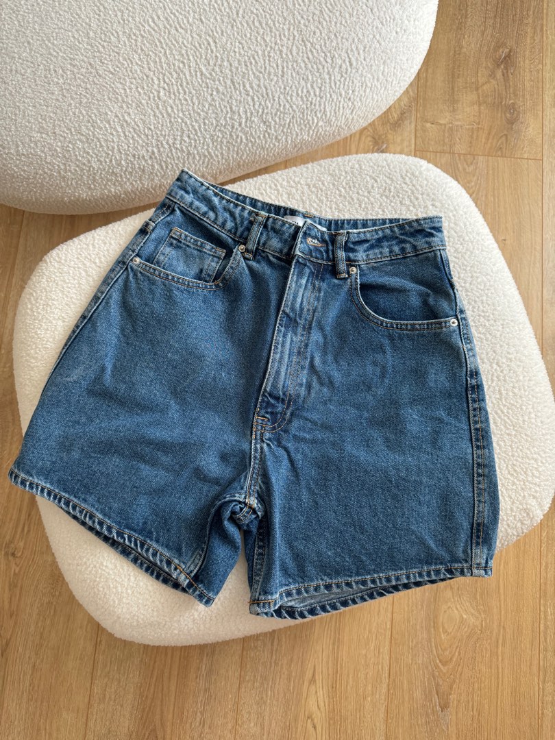Zara Denim Shorts, Women's Fashion, Bottoms, Shorts on Carousell