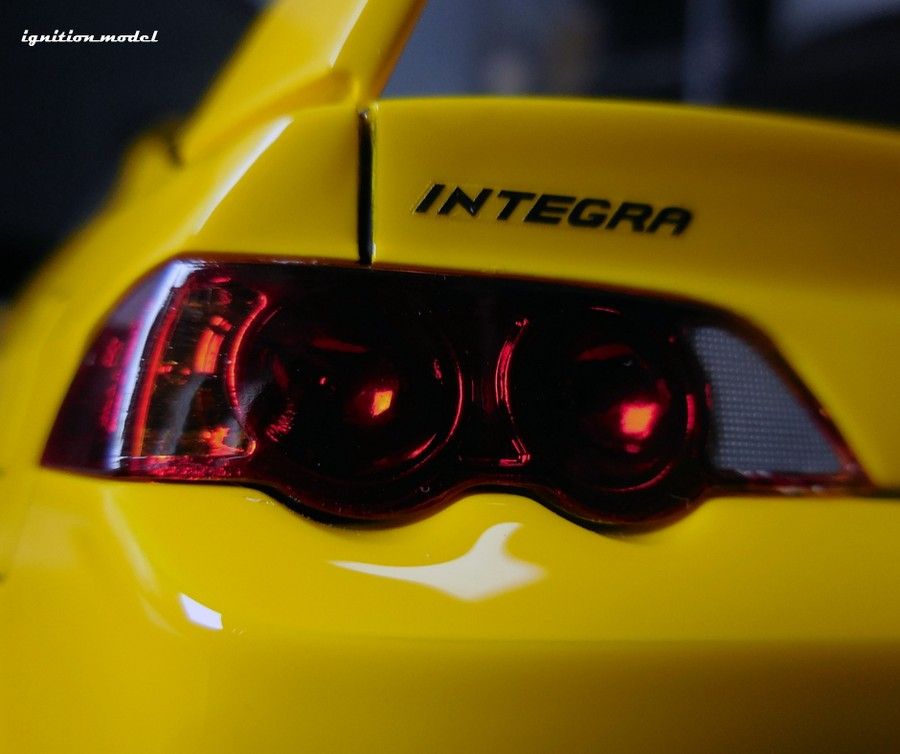1/18 IG3328 Honda INTEGRA (DC5) TYPE R Yellow, Hobbies & Toys, Toys ...