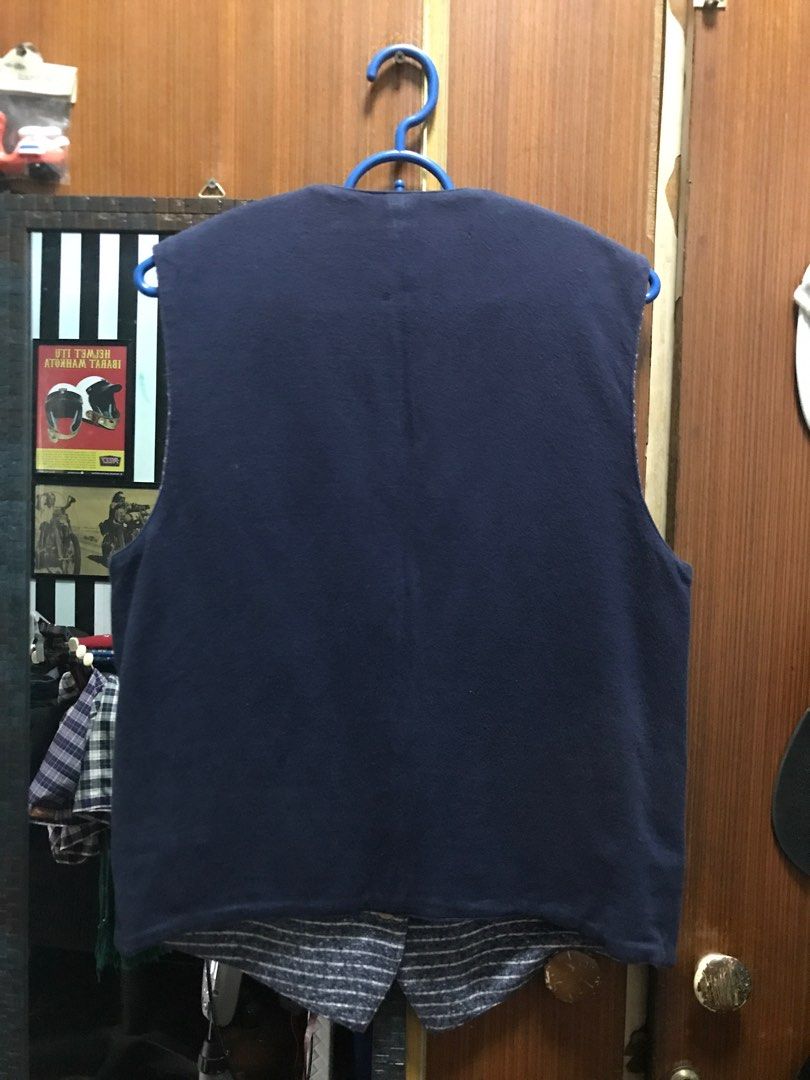 2 Sided Vest Ship Jet Blue Japan, Men's Fashion, Tops & Sets, Vests on ...