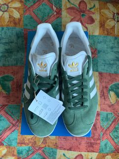 Adidas Gazelle Matcha Strawberry, Women's Fashion, Footwear, Sneakers ...
