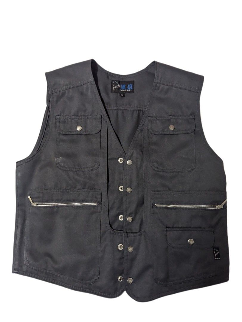 Black Wolf Vest, Men's Fashion, Coats, Jackets and Outerwear on Carousell