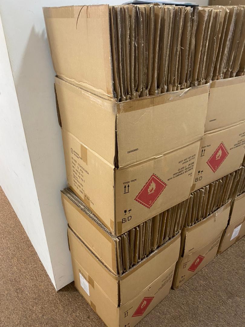 Box (kotak kosong) used, Furniture & Home Living, Home Improvement ...