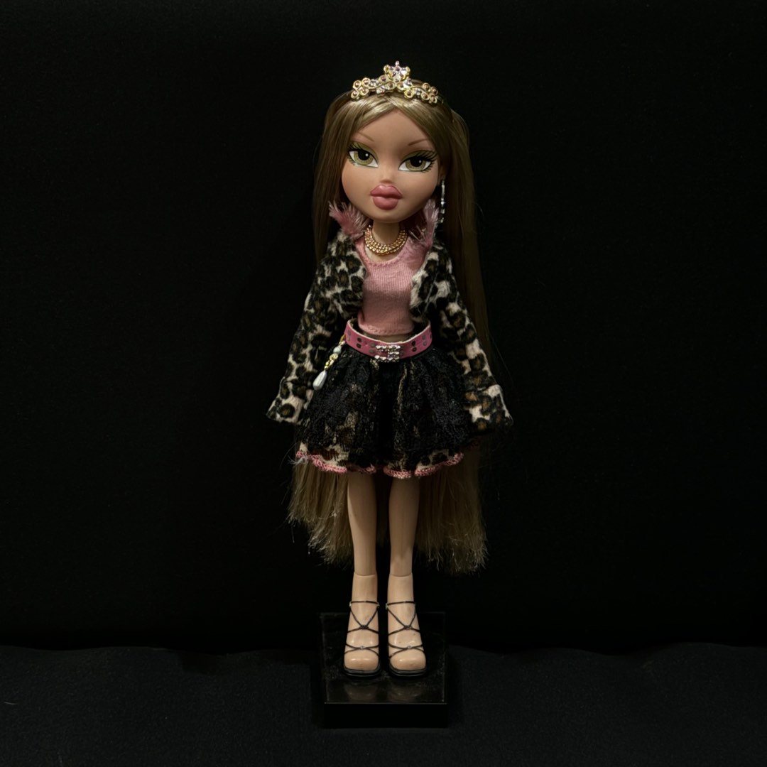 Bratz Princess Cloe, Hobbies & Toys, Toys & Games on Carousell