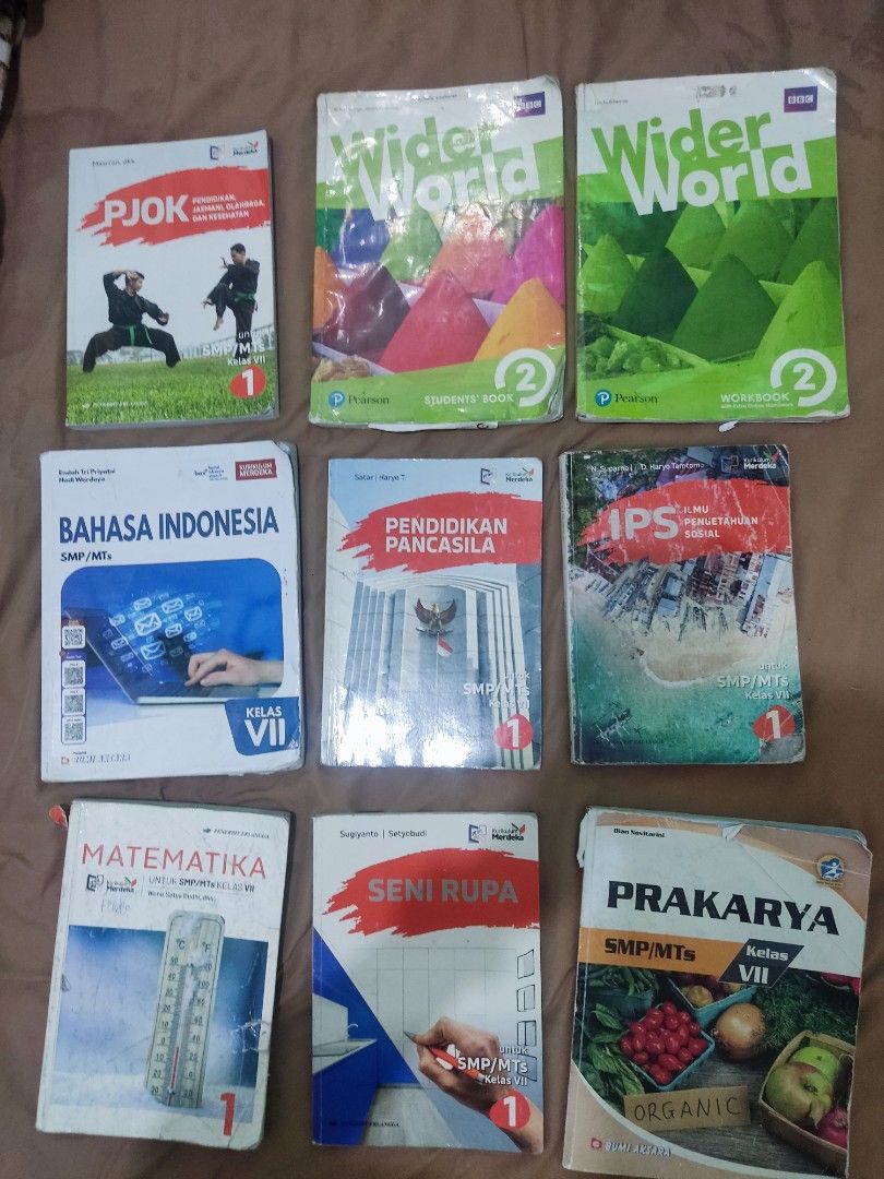 Buku kelas 7 SMP Kurikulum Merdeka, Buku & Alat Tulis, Buku di Carousell
