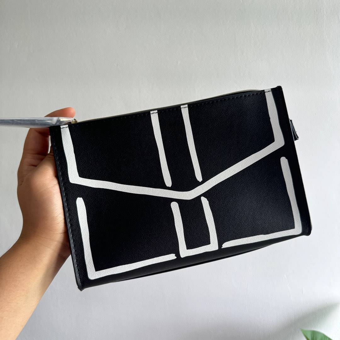 Estee Lauder Black Envelope Makeup Pouch, Luxury, Bags & Wallets on ...