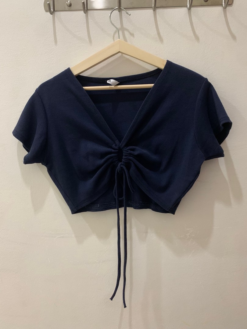Front string crop top, Women's Fashion, Tops, Others Tops on Carousell