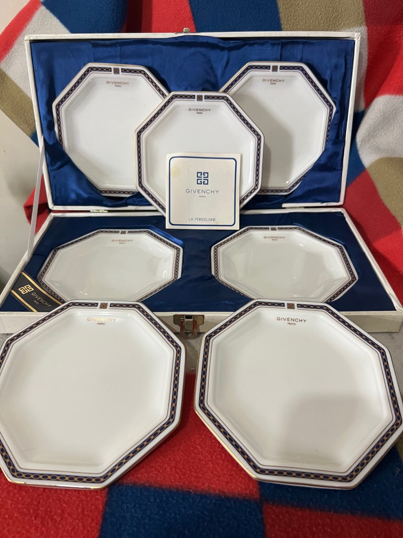 Givenchy Paris by Yamaka Octagon Chain, Furniture & Home Living ...