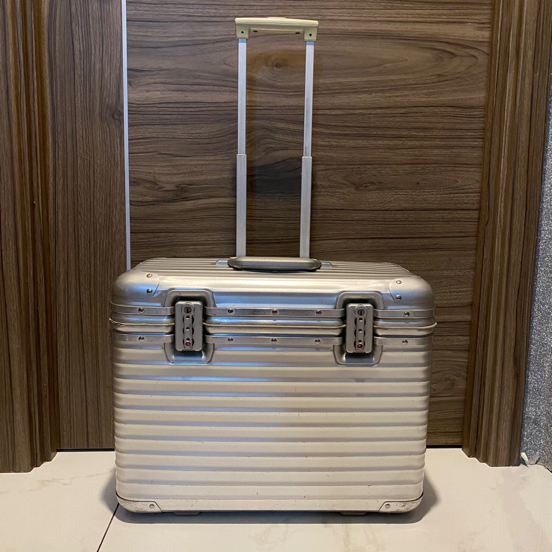 Koper Rimowa Pilot Original asli two wheels dua roda, Fesyen Pria, Tas ...