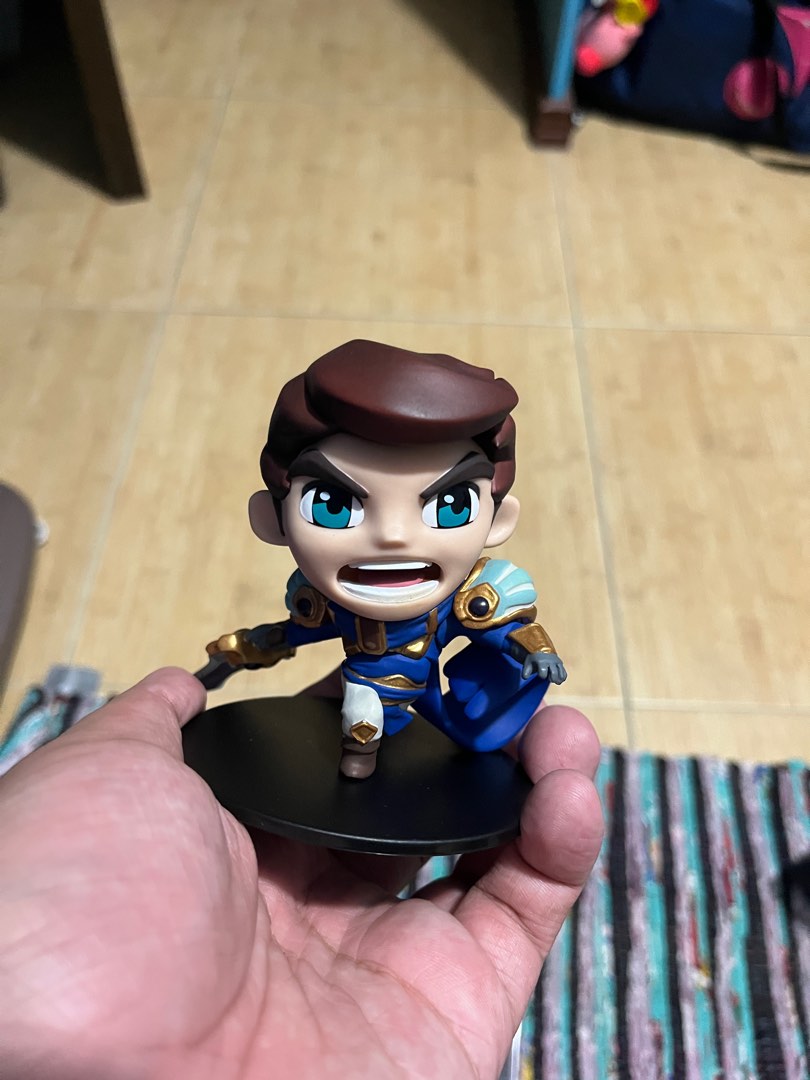 League of Legends (Garen), Hobbies & Toys, Memorabilia & Collectibles ...