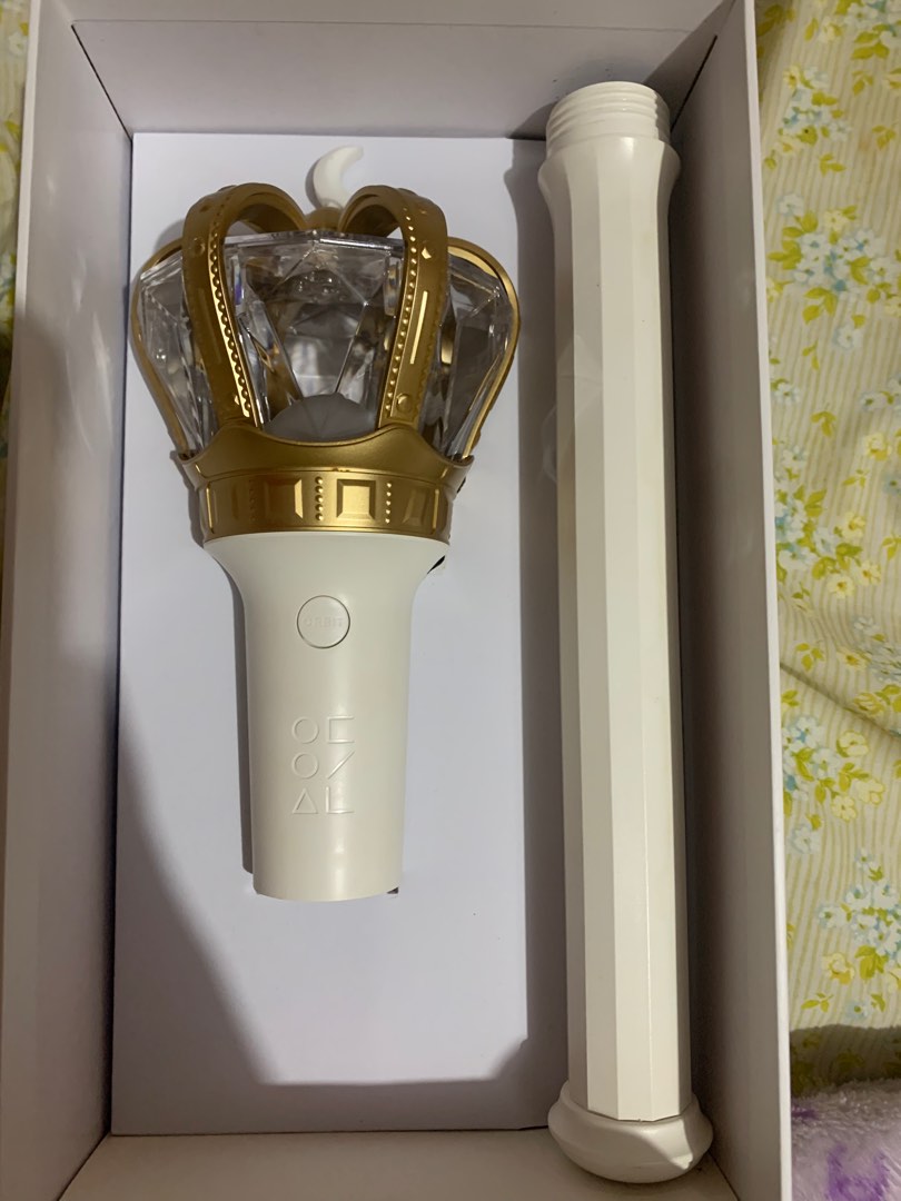 LOONA Lightstick, Hobbies & Toys, Memorabilia & Collectibles, K-Wave on ...