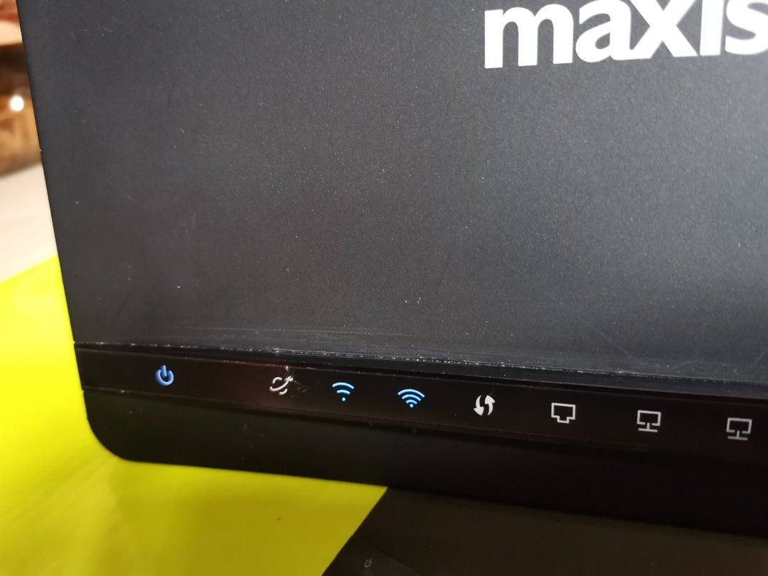 Maxis TP-Link AC1200 router, Computers & Tech, Parts & Accessories ...