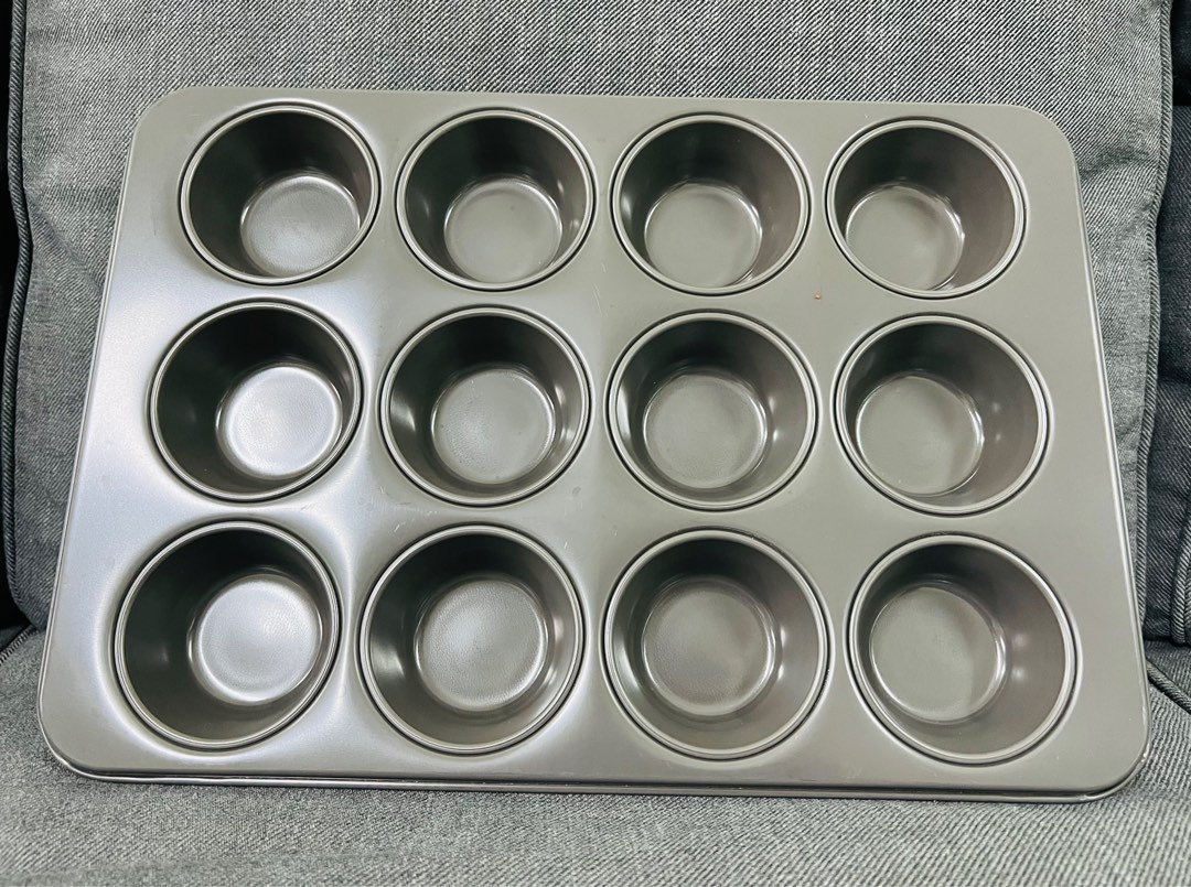 Ikea Hemmabak Muffin Tin, Furniture & Home Living, Kitchenware ...