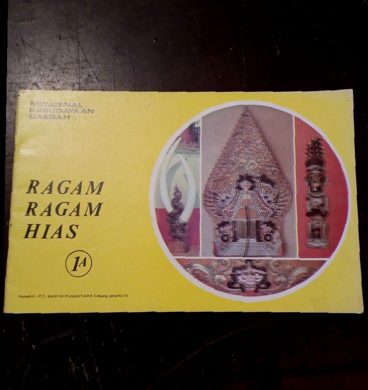 Ragam Hias Seni dan Budaya Daerah, Buku & Alat Tulis, Buku di Carousell