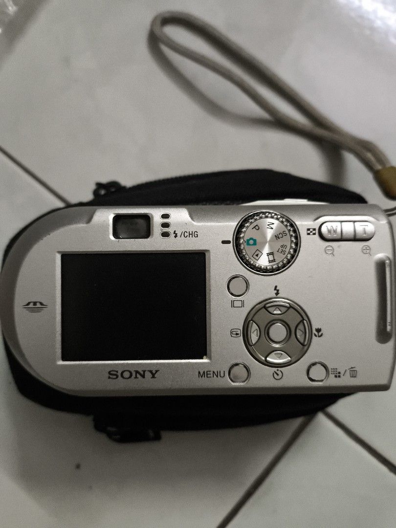 Sony Cyber-shot 5.1MP, Photography, Cameras on Carousell