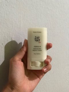 SKIN1004 Tone Up Brightening Sunscreen, Beauty & Personal Care, Face ...