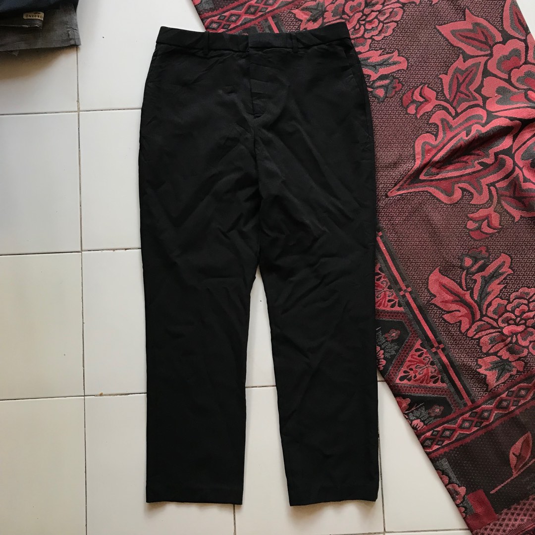 UNIQLO AIRSENSE PANTS, Fesyen Pria, Pakaian , Bawahan di Carousell