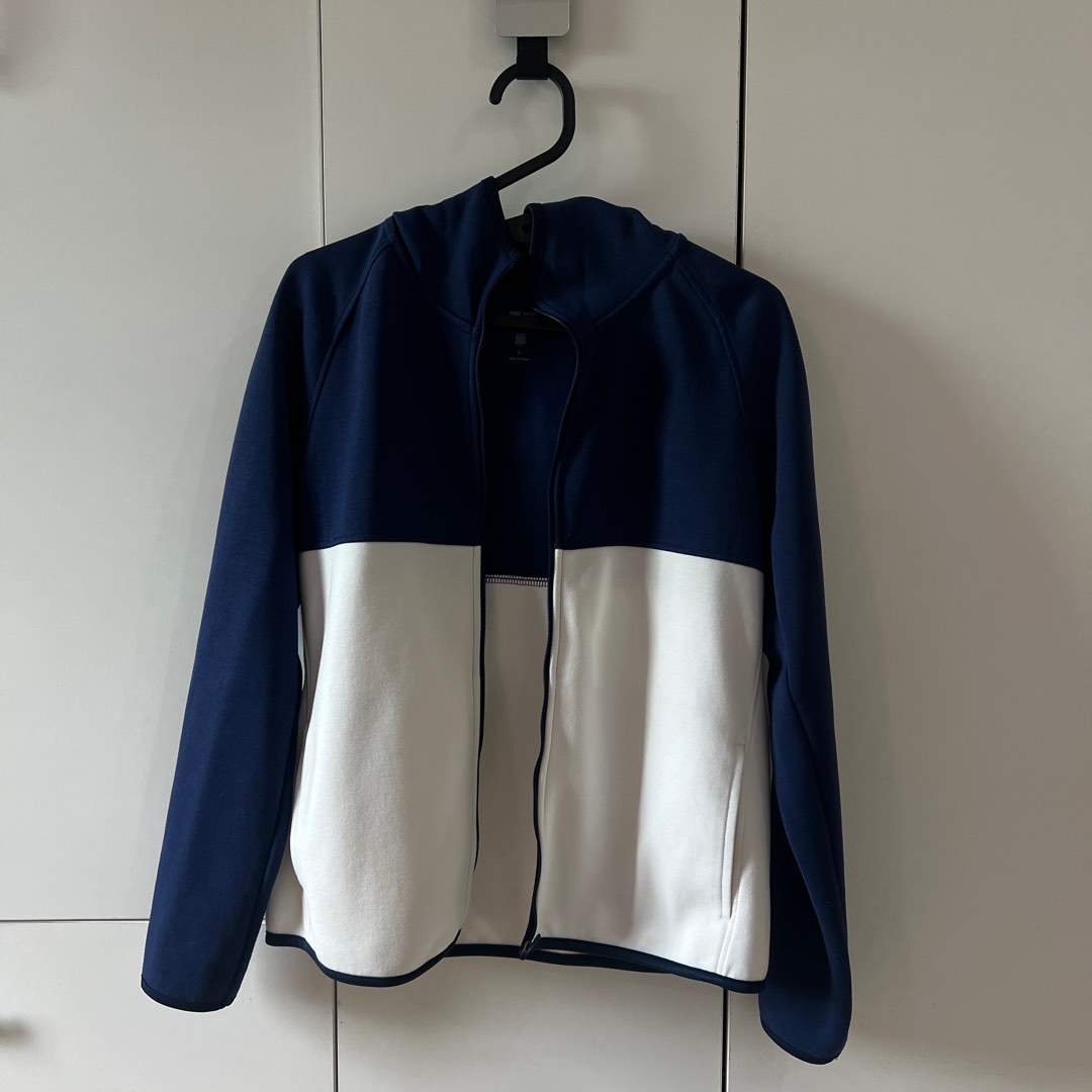 Uniqlo jacket, Women's Fashion, Coats, Jackets and Outerwear on Carousell