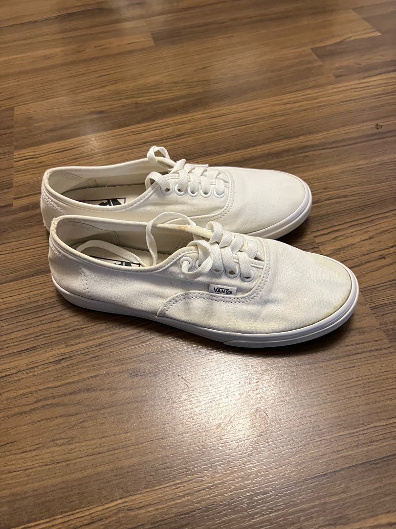 Vans LO Pro (White), Women's Fashion, Footwear, Sneakers on Carousell