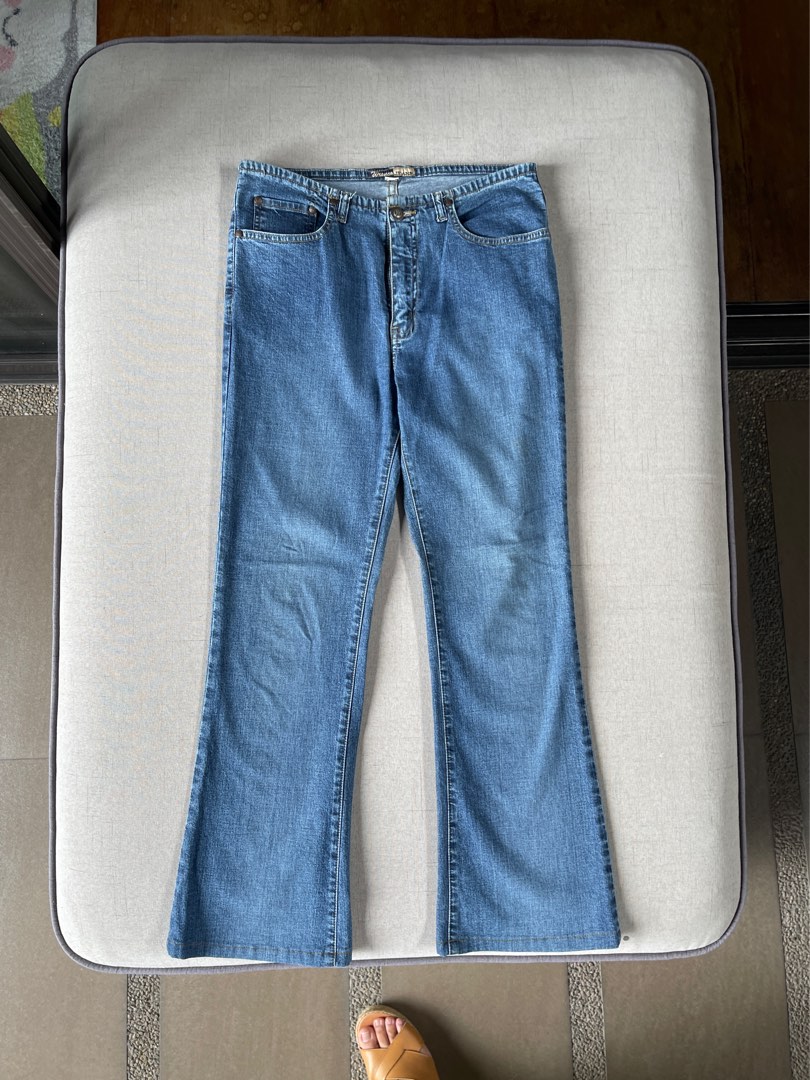Vintage Bell Bottom Ish Jeans (29), Women's Fashion, Bottoms, Jeans on ...