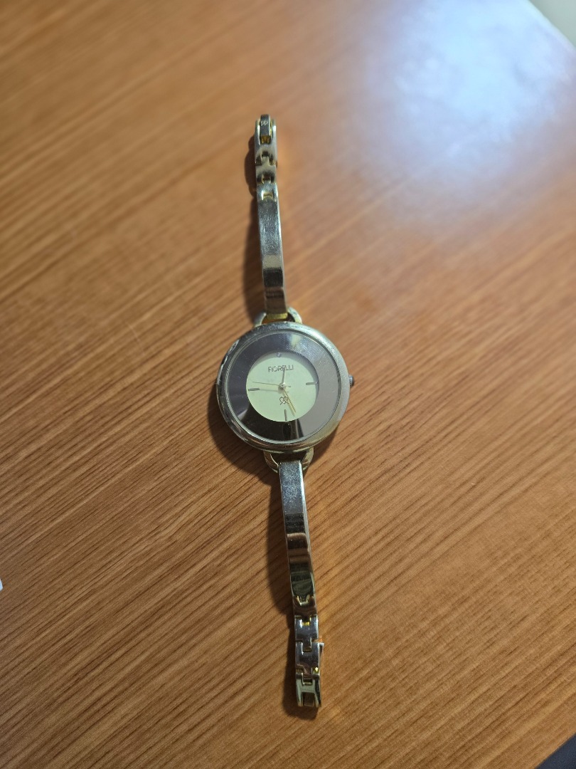 VINTAGE FIORELLI WATCH, Women's Fashion, Watches & Accessories, Watches ...