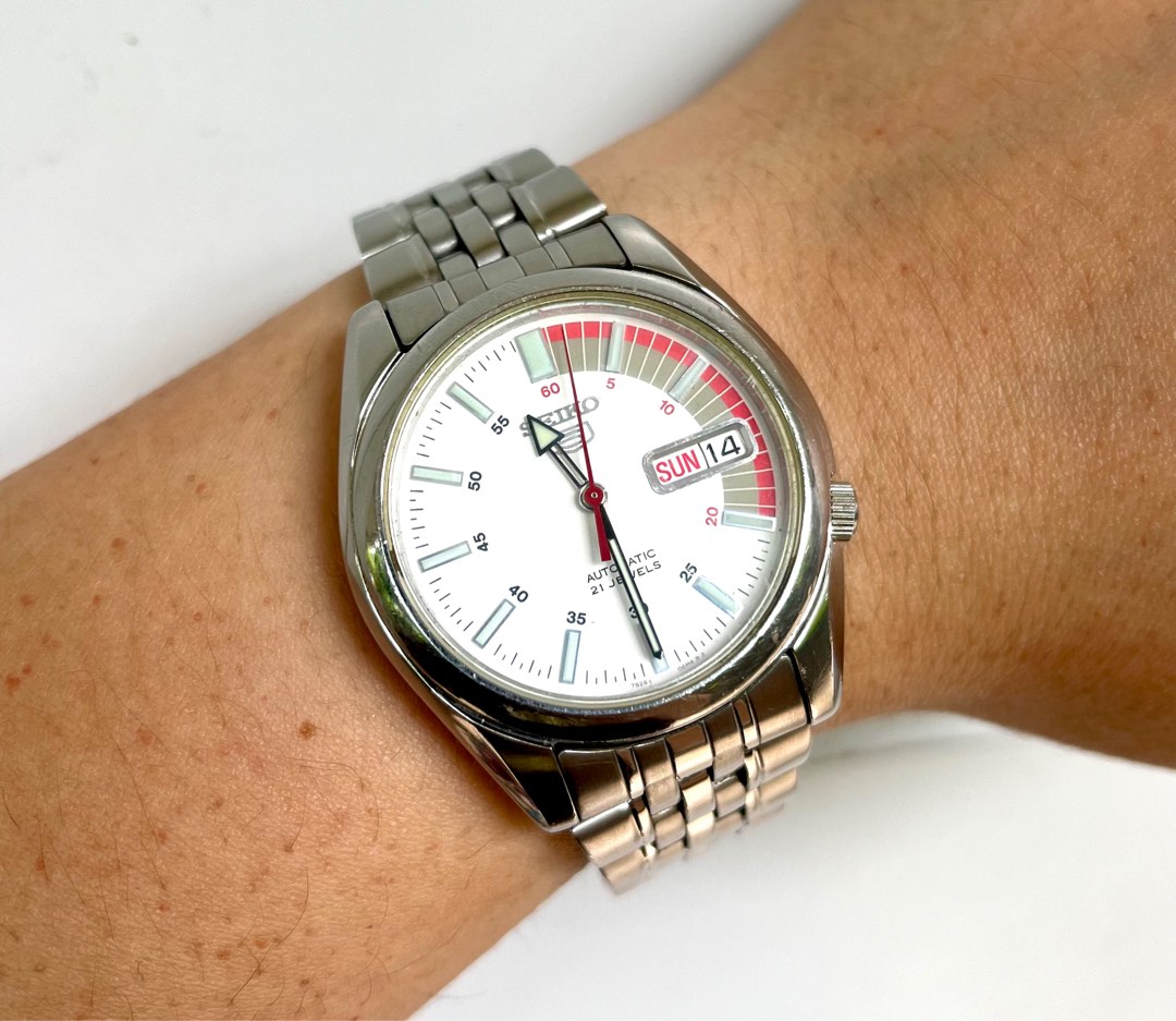 Vintage Seiko 5 Sports "Speed Racer" White Dial Automatic Watch ...