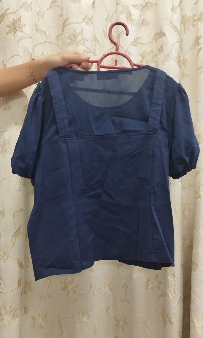 2L puffy cute navy blue top, Women's Fashion, Tops, Shirts on Carousell