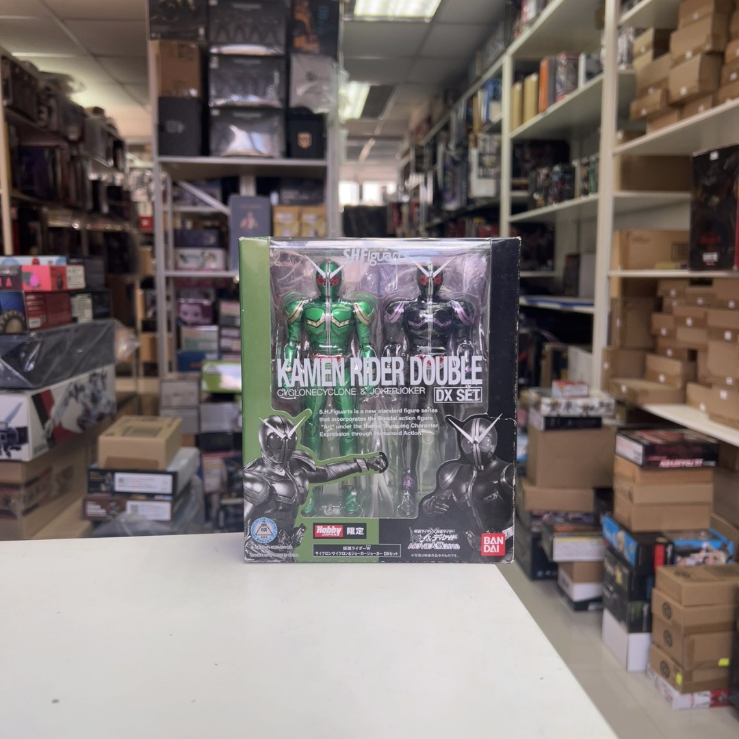 [放得高搵鬍鬚] 不二不議 SHF W Double Cyclone Cyclone & Joker Joker, 興趣及遊戲, 玩具 ...