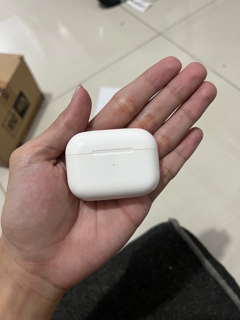 Airpods Pro 1 Case and Left Piece only, Audio, Earphones on Carousell