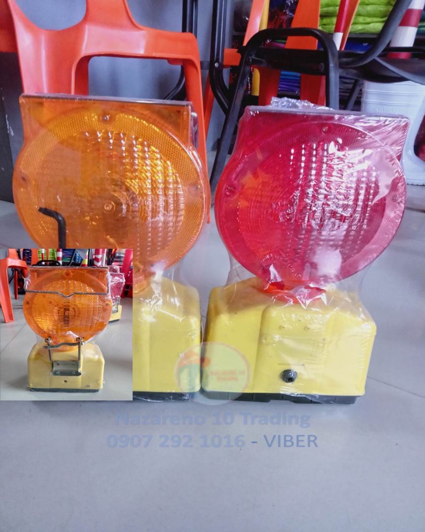 Barrier type Solar blinker 80, Commercial & Industrial, Construction ...