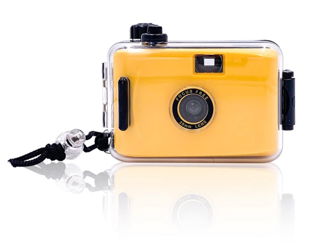 BRAND NEW RetroSkool Reusable Film Waterproof Camera + Kodak film roll ...