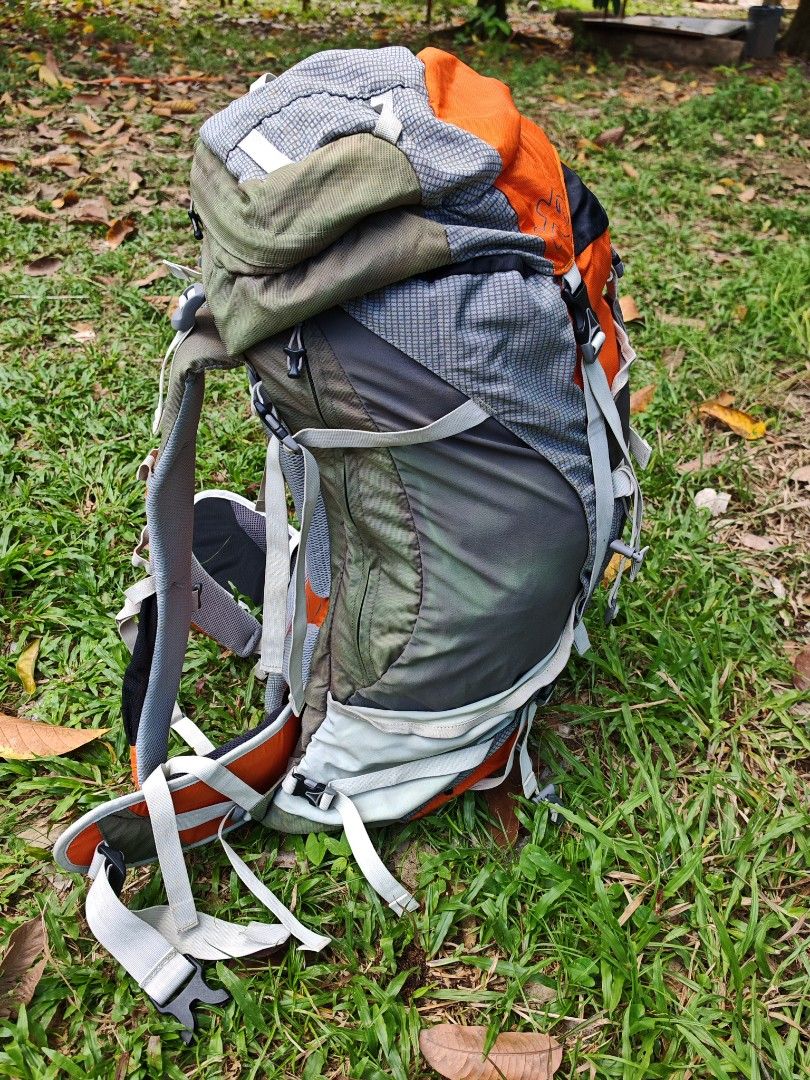 Camp Backpack, Men's Fashion, Bags, Backpacks on Carousell